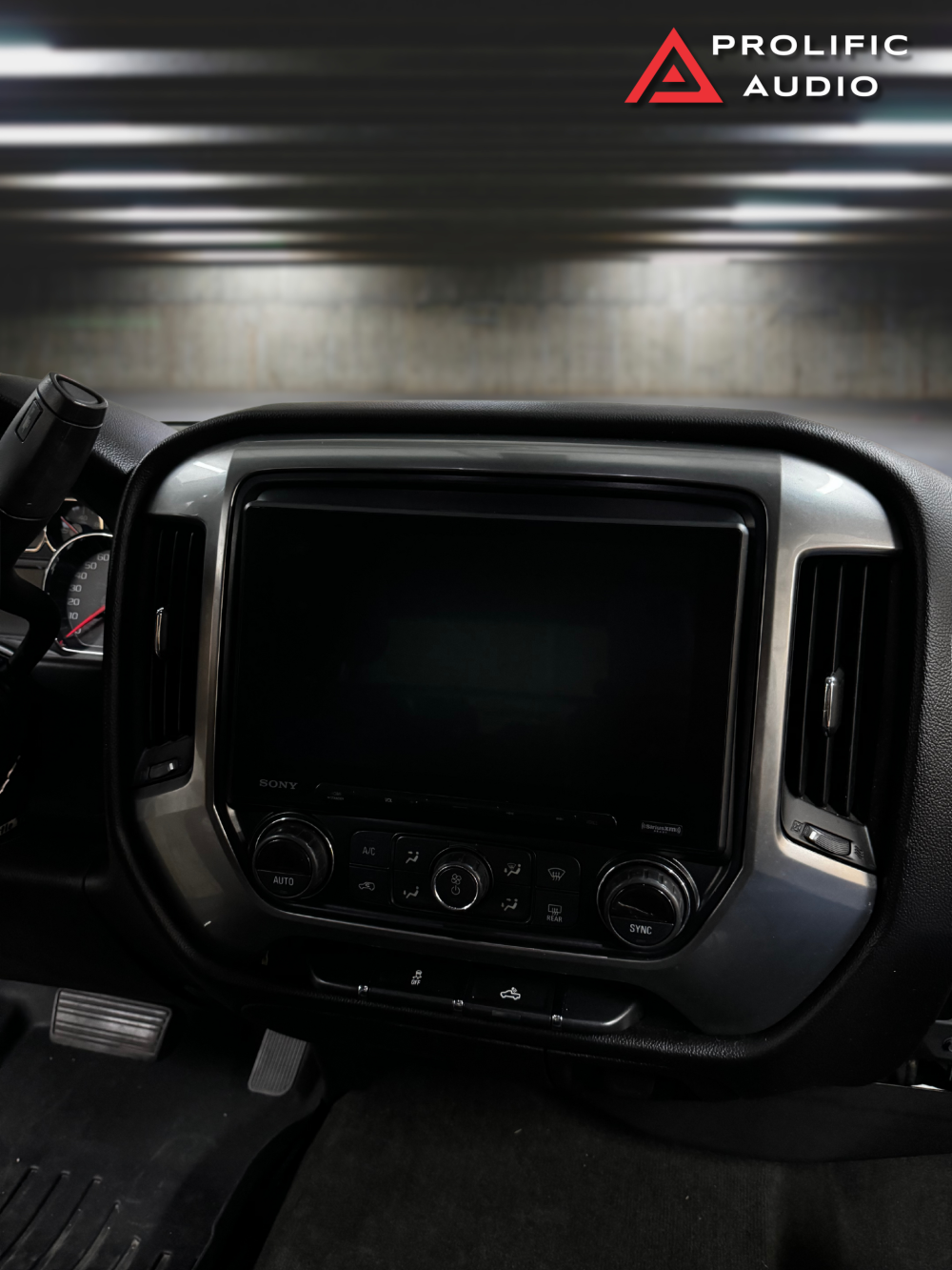 2014–2019 Chevy Silverado & GMC Sierra Sony XAVAX8500ES 10.1" Plug-and ...